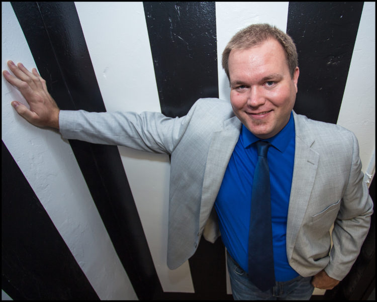 Wisconsin Comedy Hypnotist - Osborn Experience - Free Quotes